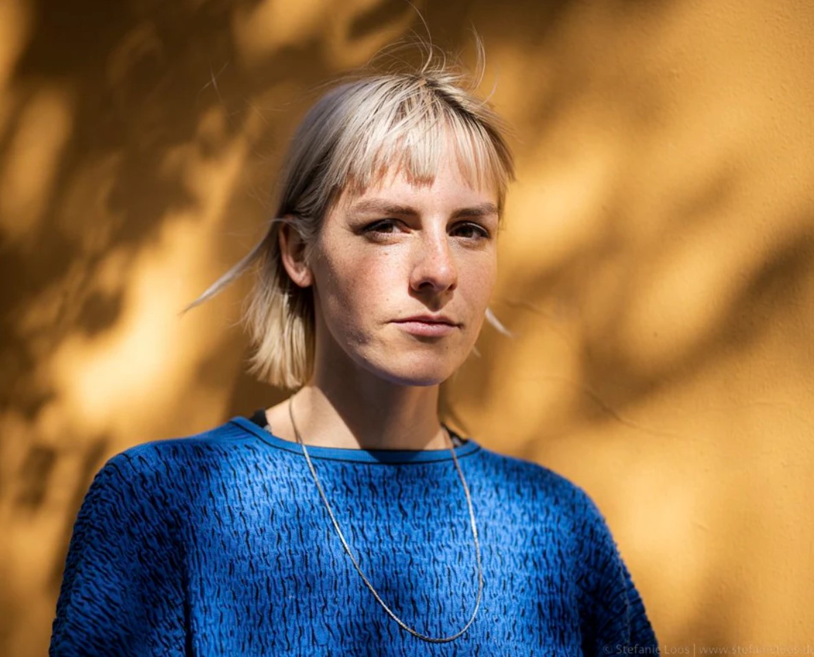 Momoko - Biografía corta sobre Helene Bukowski